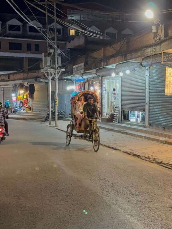Kathmandu: Food, Drink and Shopping Rickshaw Tour - Who Should Consider This Tour?