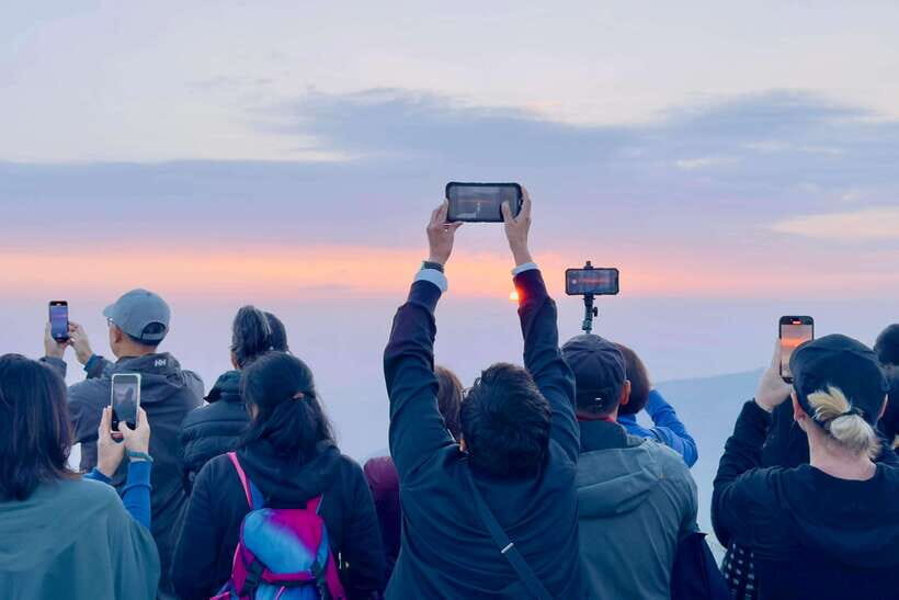 Kathmandu: Nagarkot Sunrise View and Day Hike with Lunch - Key Points