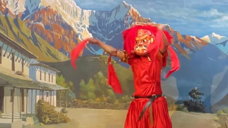 Kathmandu: Nepalese Cuisine dinner with traditional dance - Why This Tour Works Well