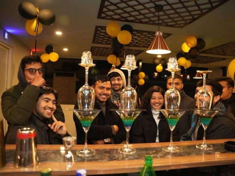 Kathmandu: Nepali Starter Platter and Drink at Atomix Bar - Key Points