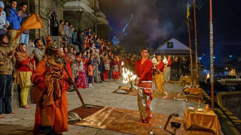 Kathmandu: Pashupatinath Temple Evening Aarati Tour - Final thoughts: Who is this tour best for?