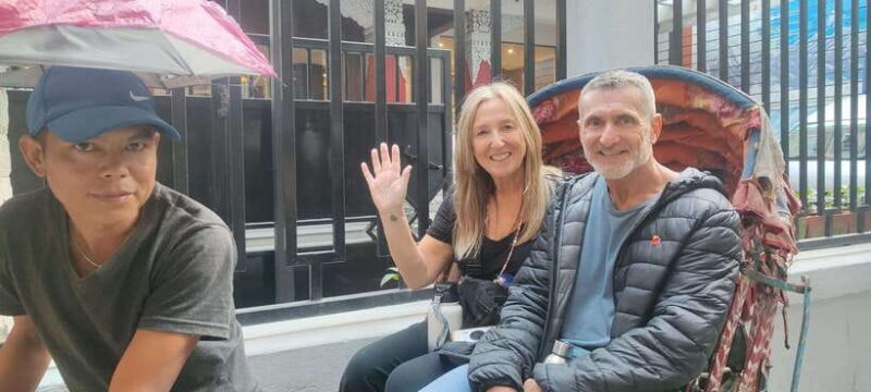 Kathmandu : Thamel and Newroad Rickshaw Tour With Guide - Breaking Down the Itinerary