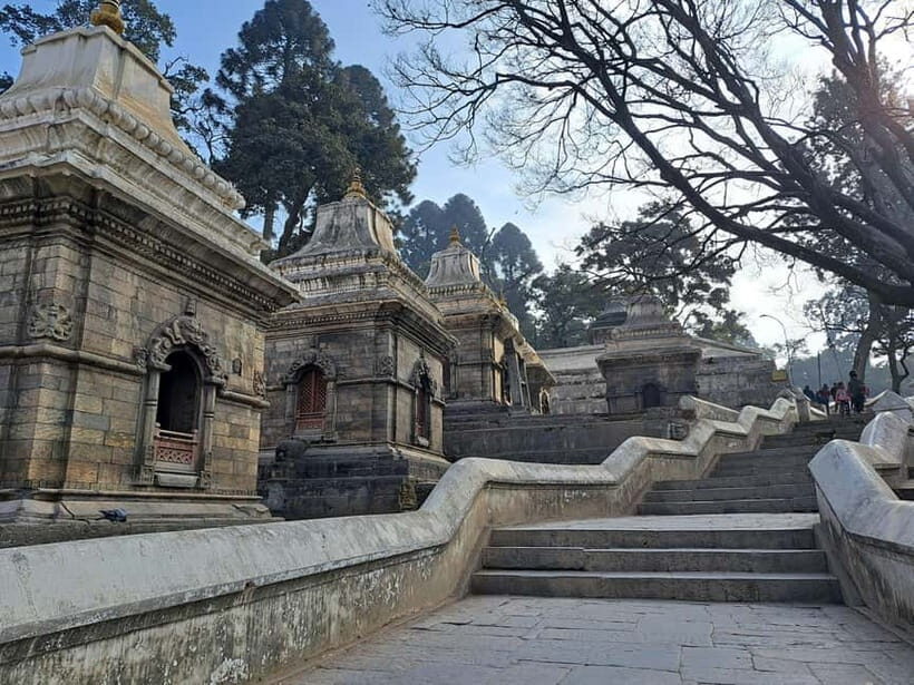 Katmandu: Pashupatinath Open Cremation & Evening Aarati - The Experience for Different Travelers