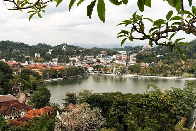 Katunayaka Airport to Kandy and Nuwaraeliya 2 Days - Introduction