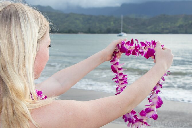 Kauai Airport Lei Greeting - Pricing and Reservations