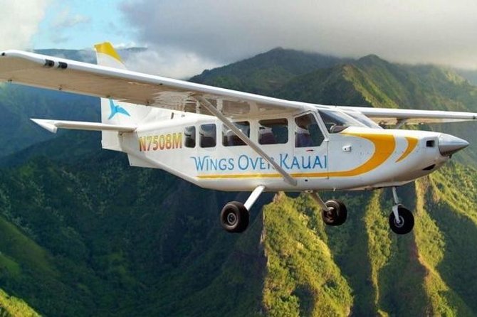 Kauai Deluxe Sightseeing Flight - Na Pali Coast State Wilderness Park