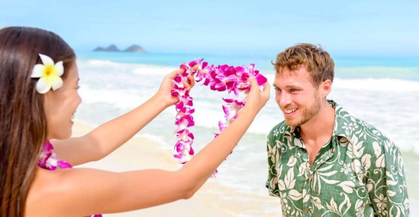 Kauai: Lihue Airport Honeymoon Lei Greeting - Key Points