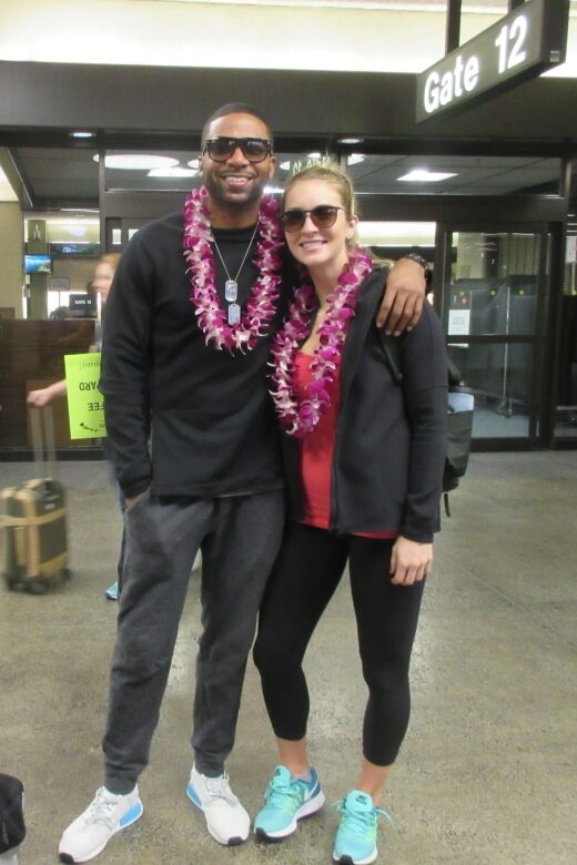Kauai: Lihue Airport Honeymoon Lei Greeting - Pricing and Value