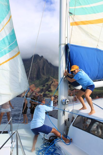 Kauai: Napali Coast Sunset Sailboat Tour with Dinner - Who Will Love This Tour?