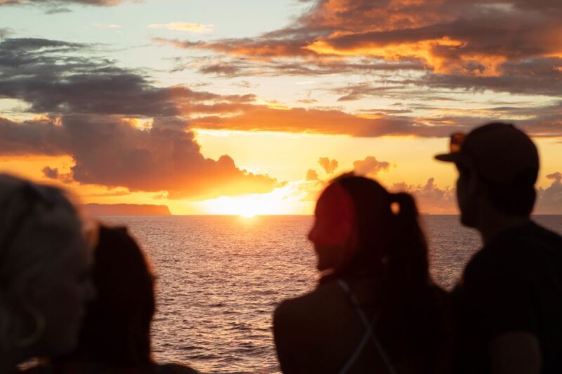 Kauai: Napali Coast Sunset Sailboat Tour with Dinner - Frequently Asked Questions