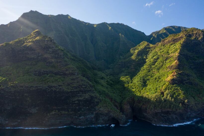 Kauai: Niihau and Na Pali Coast Full-Day Boat Tour - Weather and Ocean Conditions