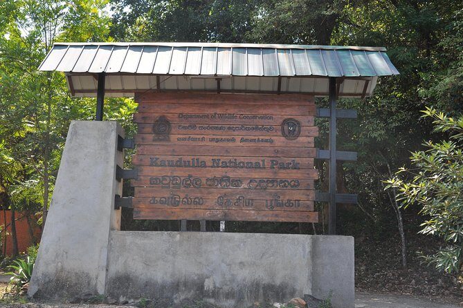 Kaudulla National Park Entrance Ticket with Private Safari - Key Points