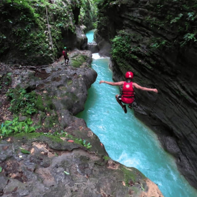Kawasan Falls Canyoneering Transfers from Cebu with Lunch - Why Choose This Tour?