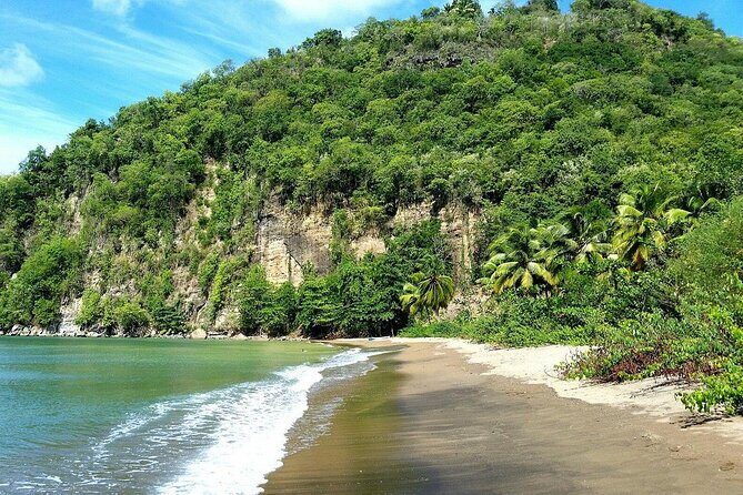 Kayak Adventure on the Roseau River in St Lucia - A Detailed Look at the Kayak Adventure