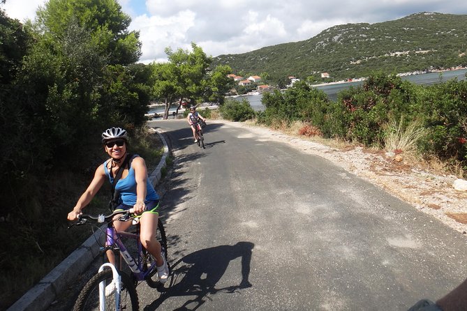 Kayak and Bike Tour to Sipan Island From Lopud - Activities and Itinerary