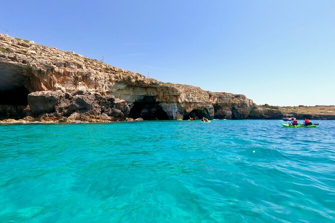 Kayak and Canoe tour in Leuca and the Ponente Caves - Discovering the Ponente Caves by Kayak and Canoe: A Balance of Nature and Adventure