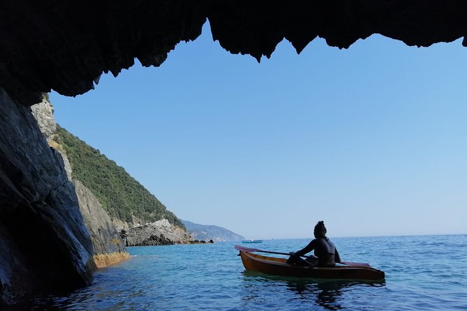 Kayak experience with Carnassa Tour in Cinque Terre + Snorkeling - Key Points