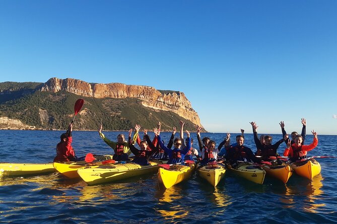 Kayak guided tour with a Local, Cassis Calanques National park - Key Points