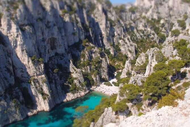 Kayak guided tour with a Local, Cassis Calanques National park - The Experience: Why This Tour Stands Out