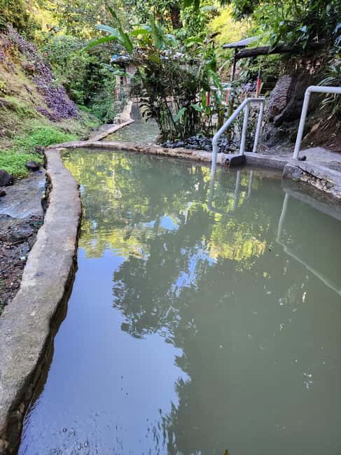 Kayak & Snorkel, Farm, & Hot Springs in Soufriere Volcano - Key Points