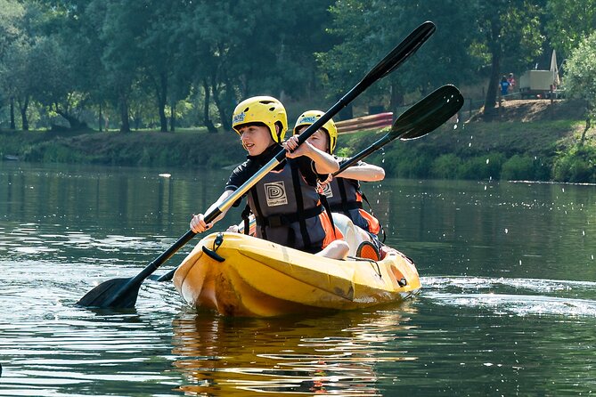 KAYAK TOUR I Going down the Lima River in Kayak | AV - FAQ