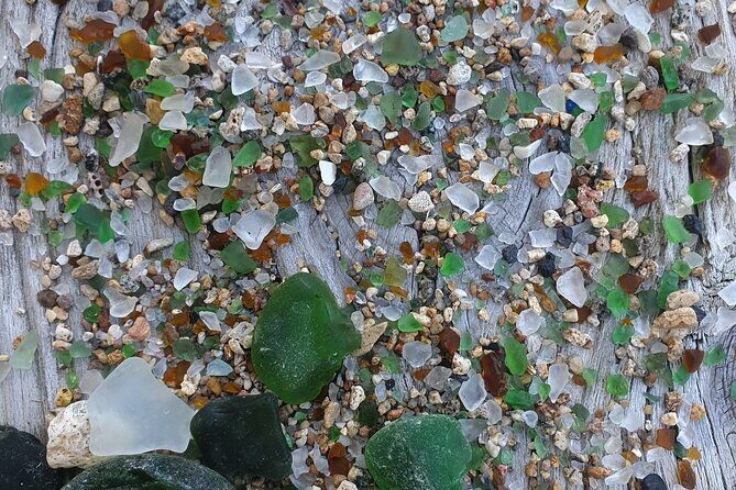 Kayak Tour to Seaglass Island - Key Points