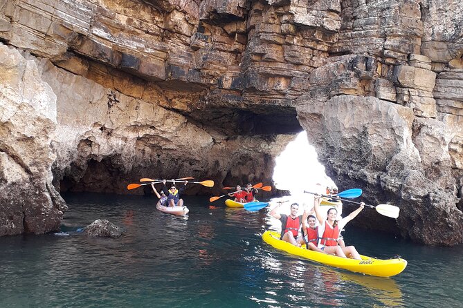 Kayaking along the Algarve Coast - Key Points