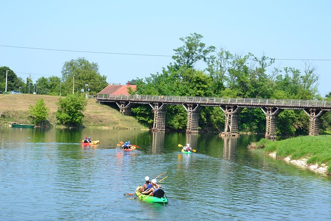Kayaking - Kayak Tour Karlovac - Transportation to the River Location