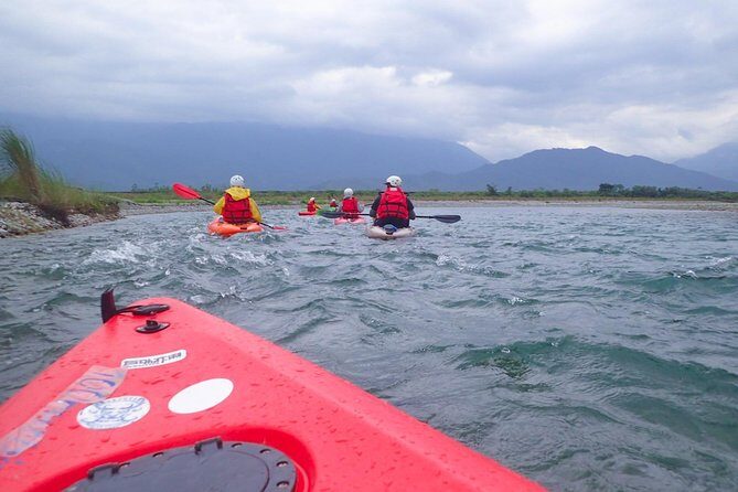Kayaking on Hualien river (departure with minimum 4 ppl.) - Key Points