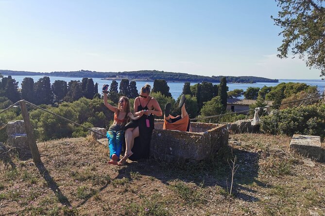 Kayaking to Island Saint Jerolim With Snorkeling Activitie - Snorkeling and Underwater Photography