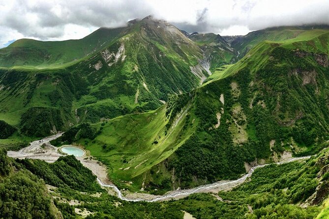 Kazbegi Amazing Tour - Why Choose the Kazbegi Amazing Tour?