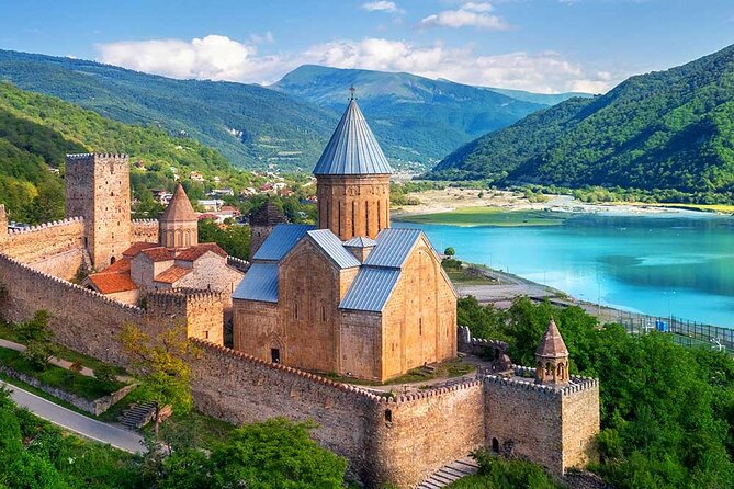 Kazbegi (stepantsminda) and Gudauri private tour - Real Traveler Feedback