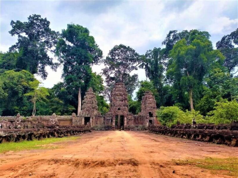 Kbal Spean Trekking Tour with Banteay Srei & Landmine Museum - Who Will Love This Tour?