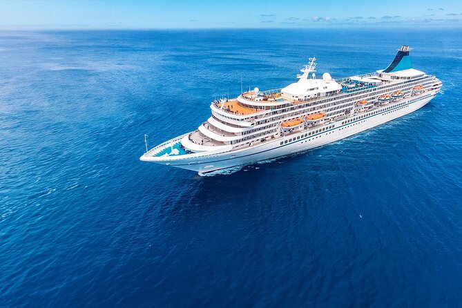 Keelung Shore Excursion: Yehliu Geopark, Jiufen, Houton Cat Village Private Tour - Houtong Cat Village: A Feline Paradise