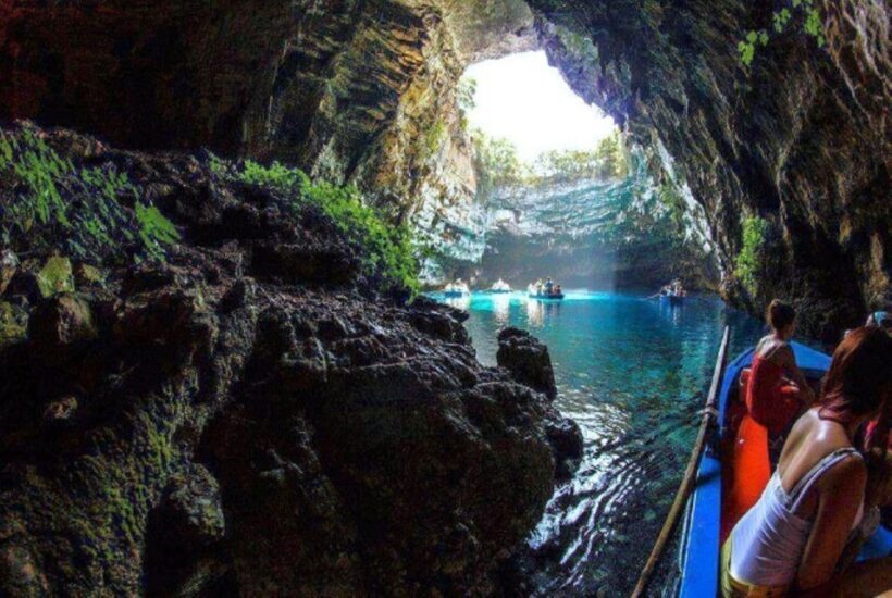 Kefalonia: Highlights Tour with Taste of Local Delights - Key Points