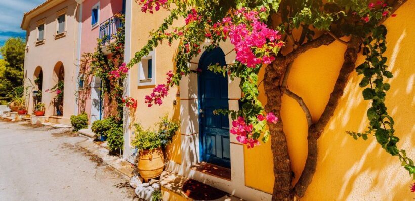 Kefalonia: Island Highlights Bus and Boat Tour with Lunch - Final Thoughts: Who Is This Tour Perfect For?