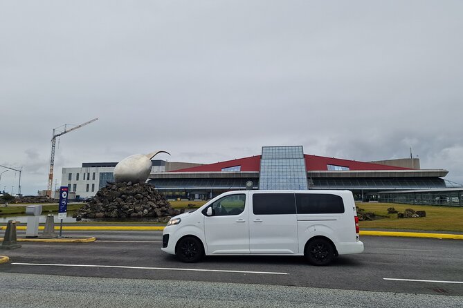 Keflavik Airport Private Transfer Round Trip - A Comfortable and Trustworthy Start or End to Your Iceland Trip