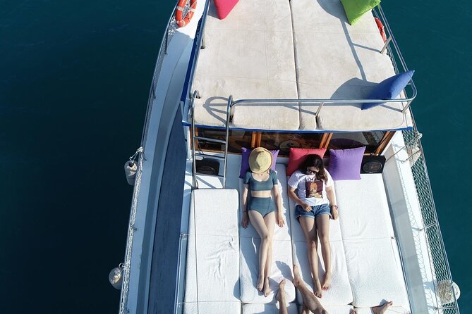 Kekova Private Full-Day Boat Trip - Indulging in Traditional Turkish Cuisine