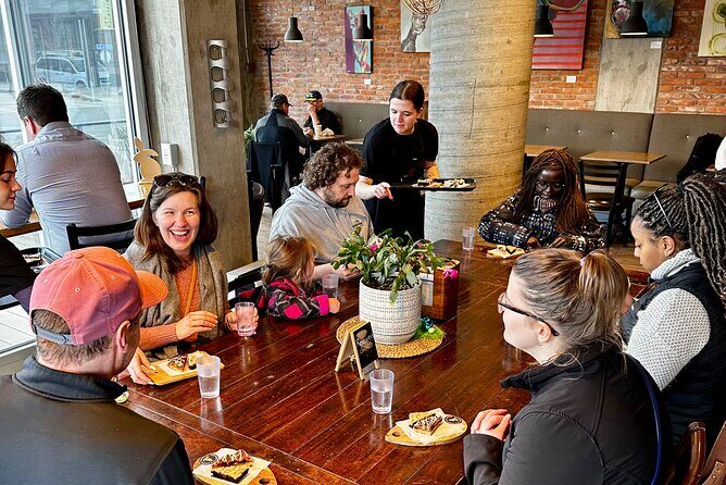 Kelowna: #1 Rated Walking Food Tour with 7 Tastings and 4 Drinks - What Guests Say