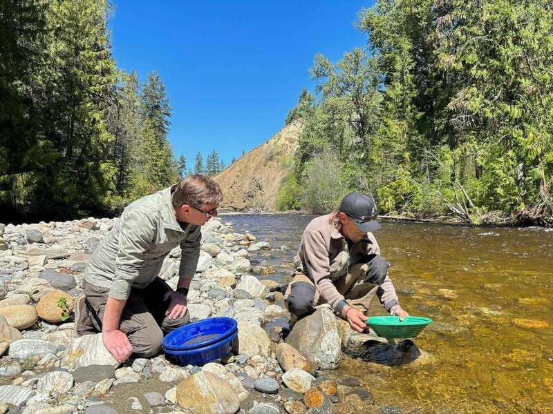 Kelowna E-Bike Gold Panning Expedition - Authentic Experiences and Authentic Guides