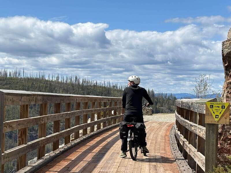 Kelowna: E-Bike Rental with In-App Navigation Guide - The Value and Practicalities