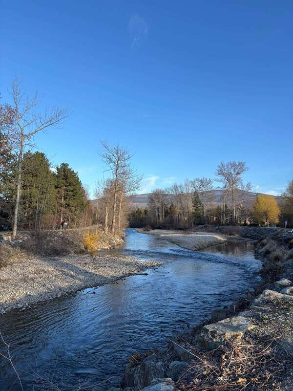 Kelowna: Mission Creek Salmon Run Audio Tour by E-Bike - Key Points