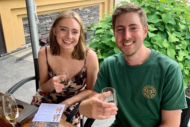 Kelowna Mystery Full Day Guided Wine Tour With 5 Wineries - What Makes This Tour Stand Out?