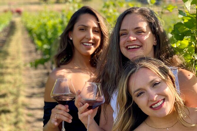 Kelowna Mystery Full Day Guided Wine Tour With 5 Wineries - FAQs