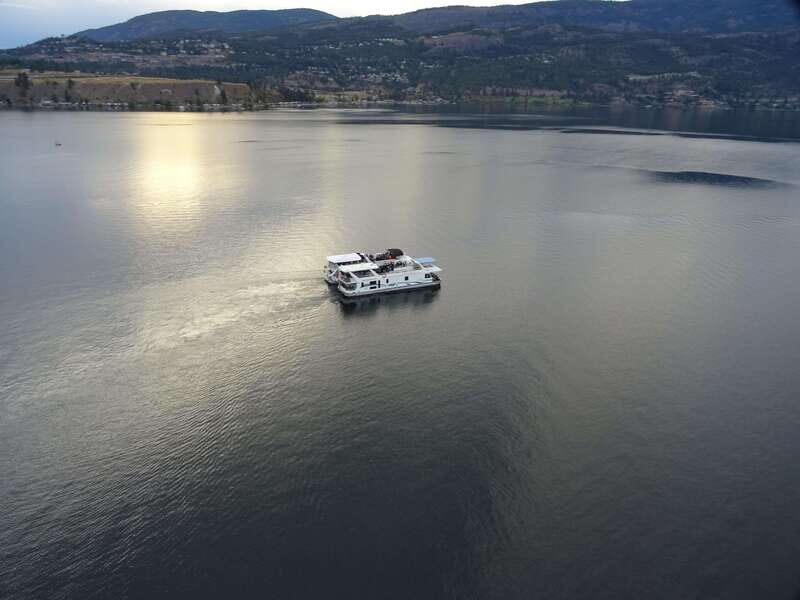 Kelowna: Okanagan Lake Afternoon Cruise - Who Is This Tour Best For?