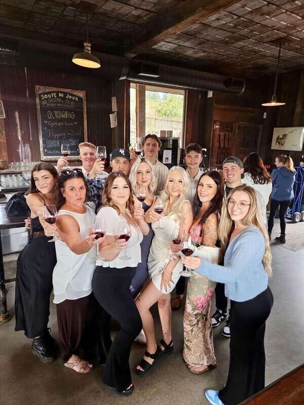 Kelowna: West Kelowna Full Day Guided Wine Tour - Who Should Consider This Tour?