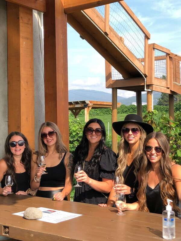 Kelowna: West Kelowna Half Day Guided Wine Tour - FAQ