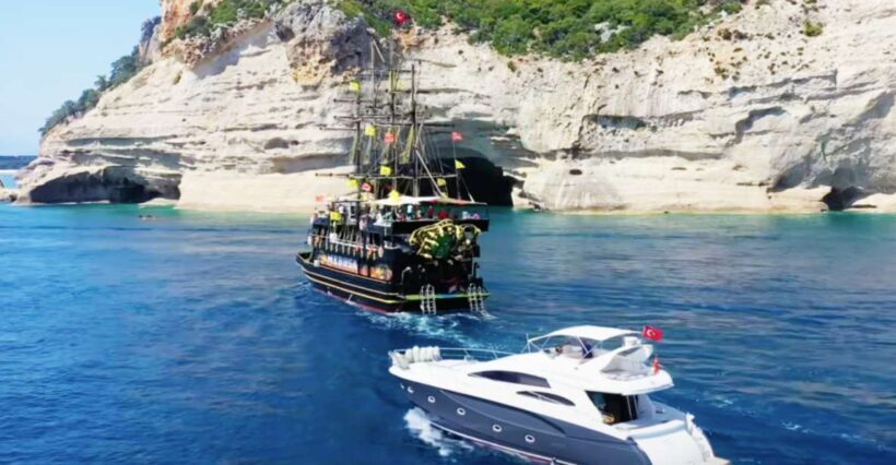 Kemer/Antalya/Belek/Kundu, Exciting Pirate Ship Adventure - An In-Depth Look: What This Pirate Ship Adventure Offers
