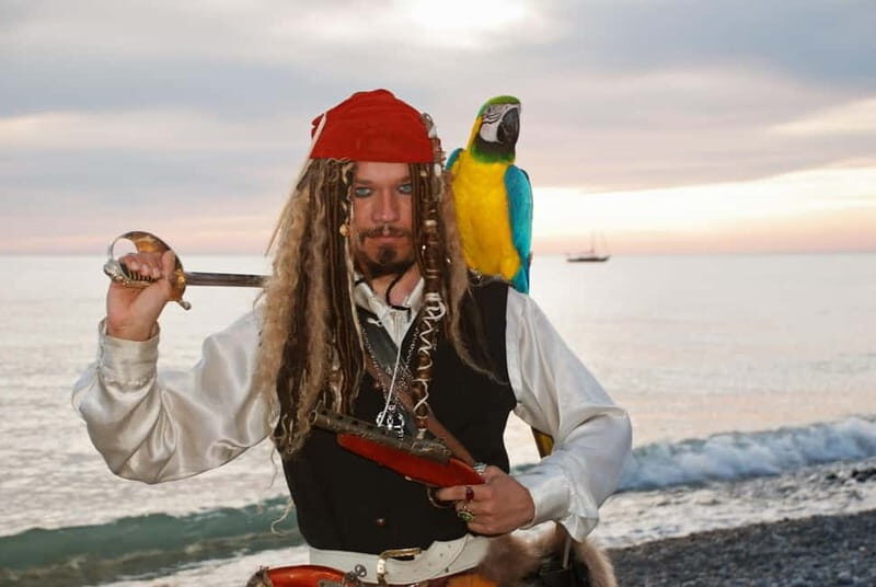 Kemer Pirate Boat Trip with Transfer - An In-Depth Look at the Kemer Pirate Boat Trip