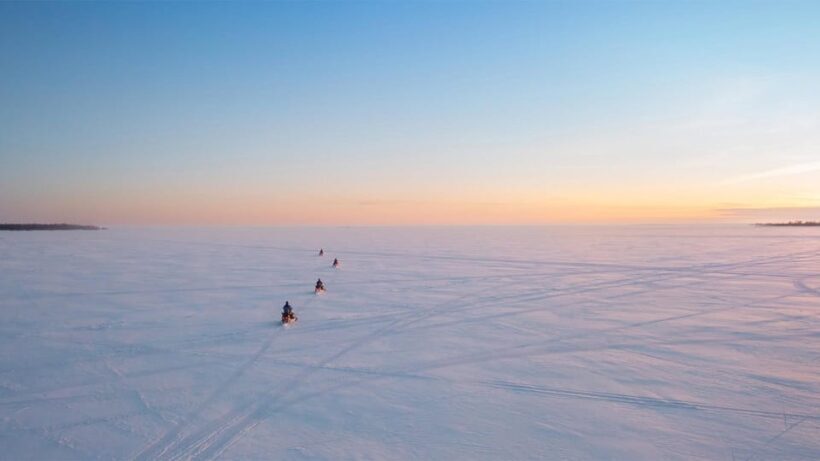 Kemi-Tornio: Ice Fishing Safari with Snowmobiles - An In-Depth Look at the Experience
